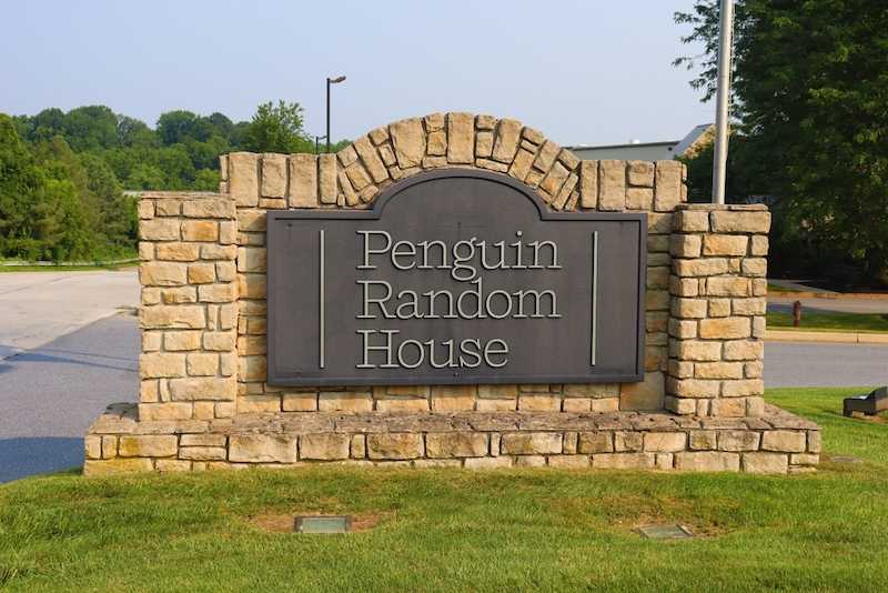 出版大手ペンギン CEOが退任 | BaySpo