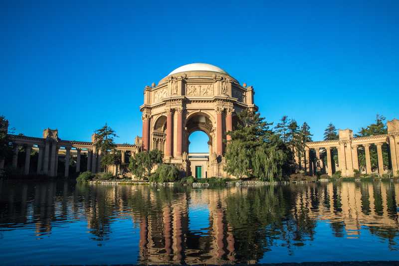 SF市のフォトスポット 日本人カメラマンが強盗被害 | BaySpo