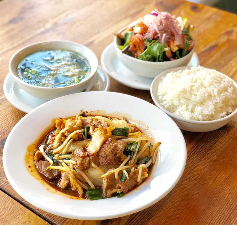 真っ赤な汁だくソースが決め手！ - Himawari - | BaySpo