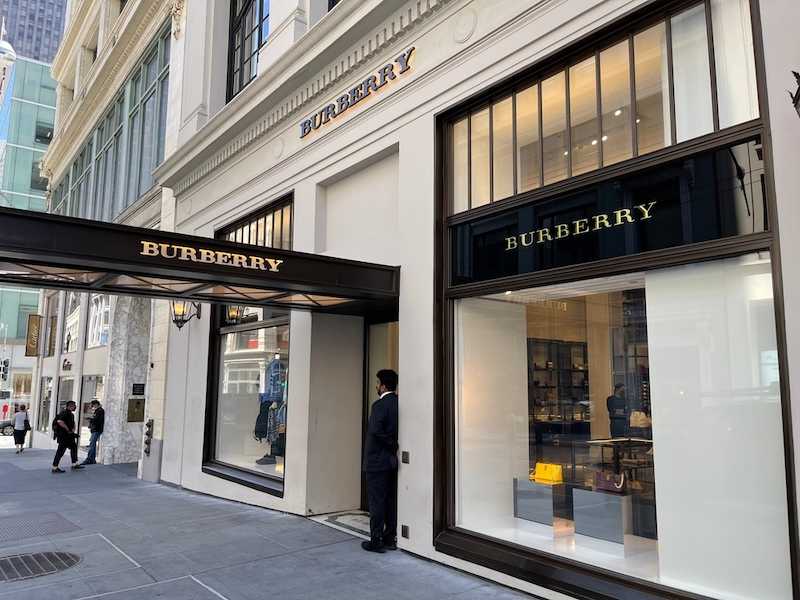 バーバリー SF市の店舗を売却へ | BaySpo